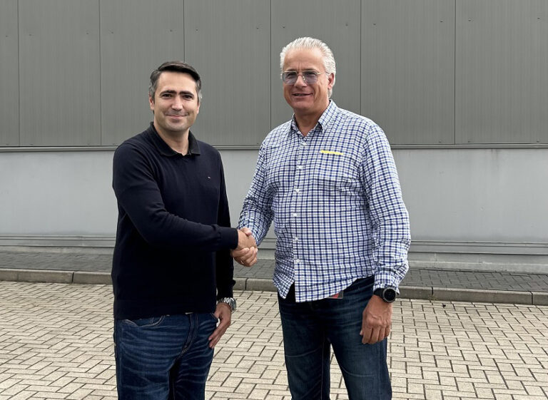 Werkleiterwechsel bei REHAU Automotive in Brake – Jade Weser Zeitung